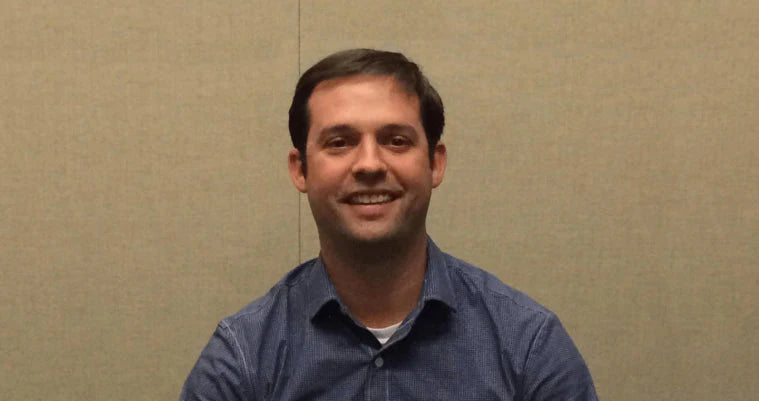 Mike Switzer interviews Casey Davidson of Toadfish Outfitters